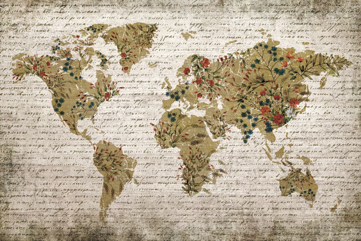 Classic Floral World Map – Pineapple Licensing