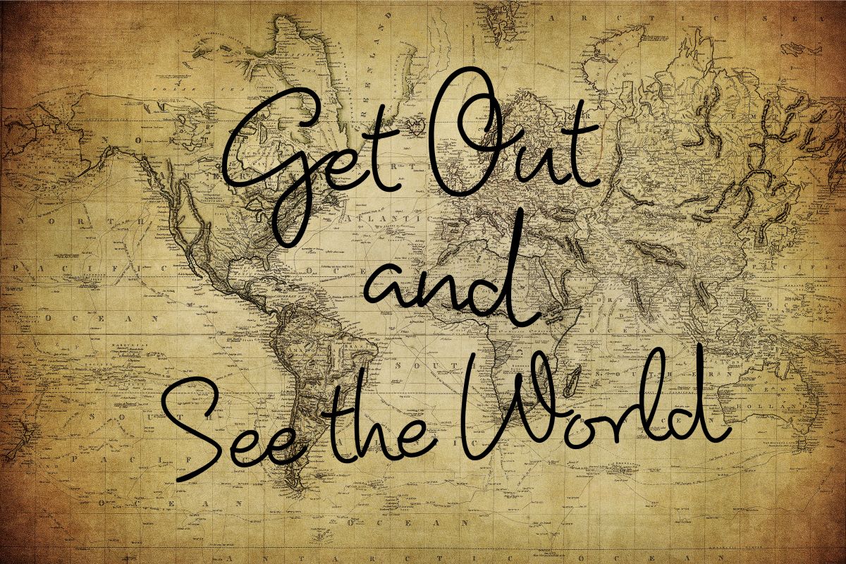 Travel Sayings – Pineapple Licensing