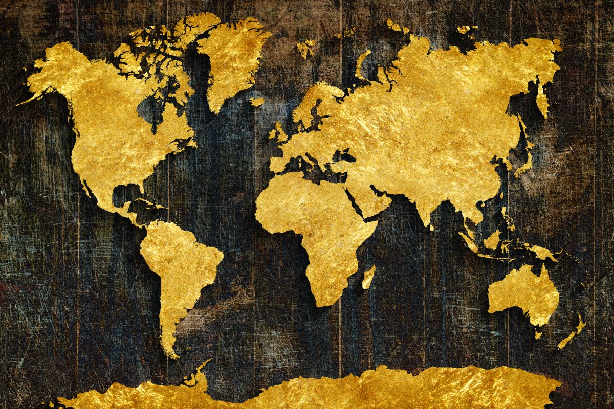 Refined Gold World Map – Pineapple Licensing