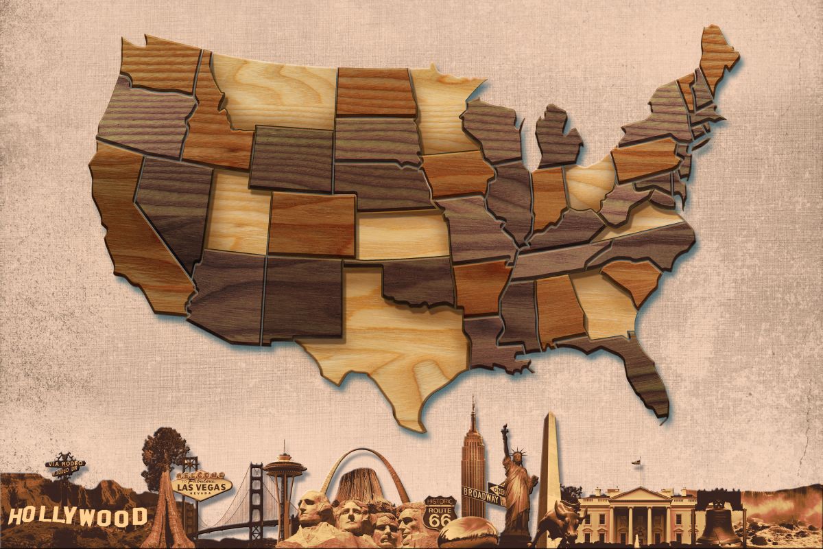 Carved Wood USA Map – Pineapple Licensing