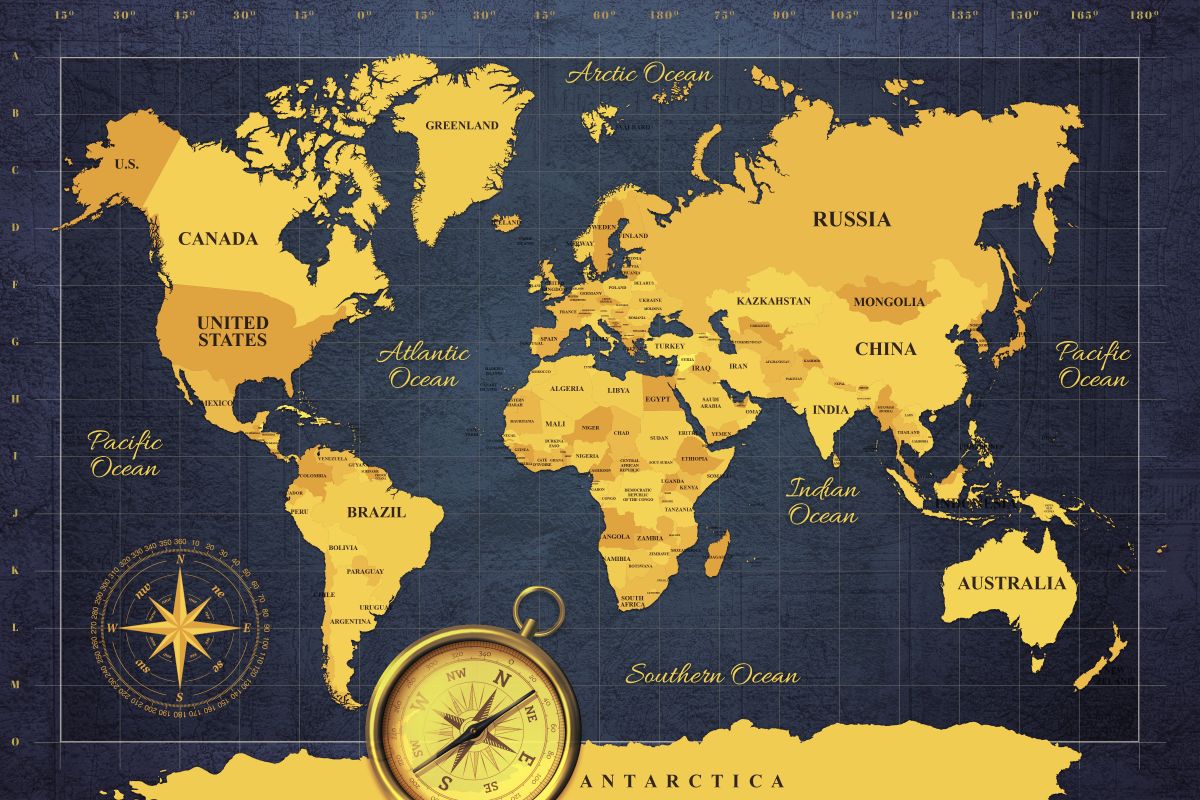 Gold Compass World Map – Pineapple Licensing