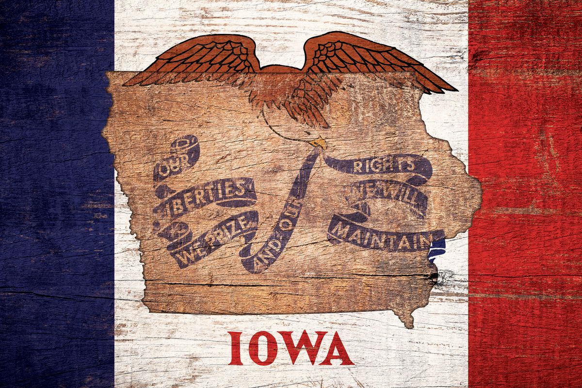 State Map Over Iowa Flag – Pineapple Licensing